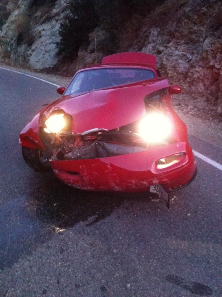 Crashed Today Repair Or Not Mx 5 Miata Forum
