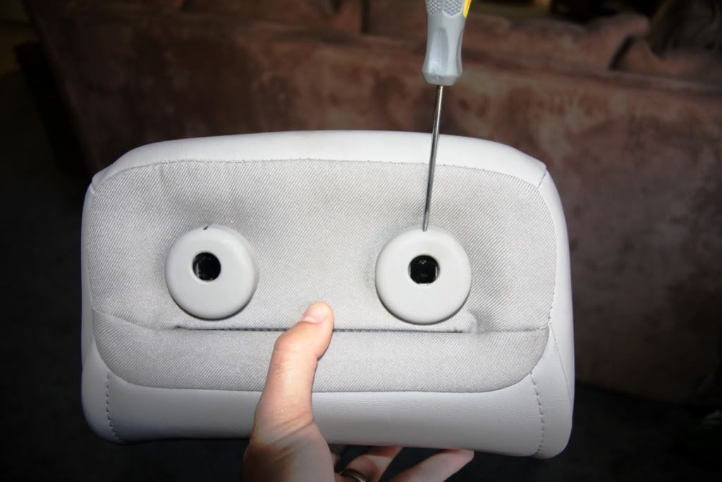 How To Remove Back Seat Headrest Jeep Grand Cherokee at Todd Reno blog