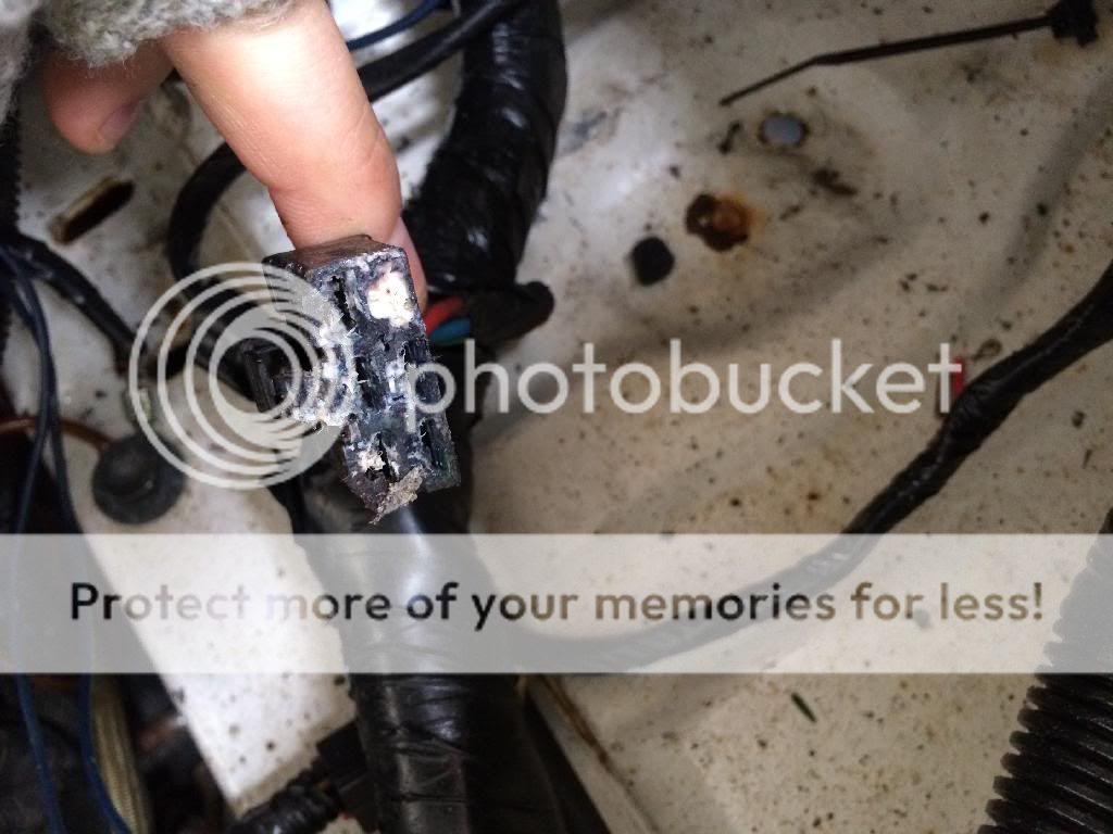 Fuel Pump Relay grease? - GalantVR4.org